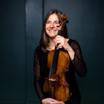 Astrid Schoerke - Ruth Killius beim Musikkollegium Winterthur
